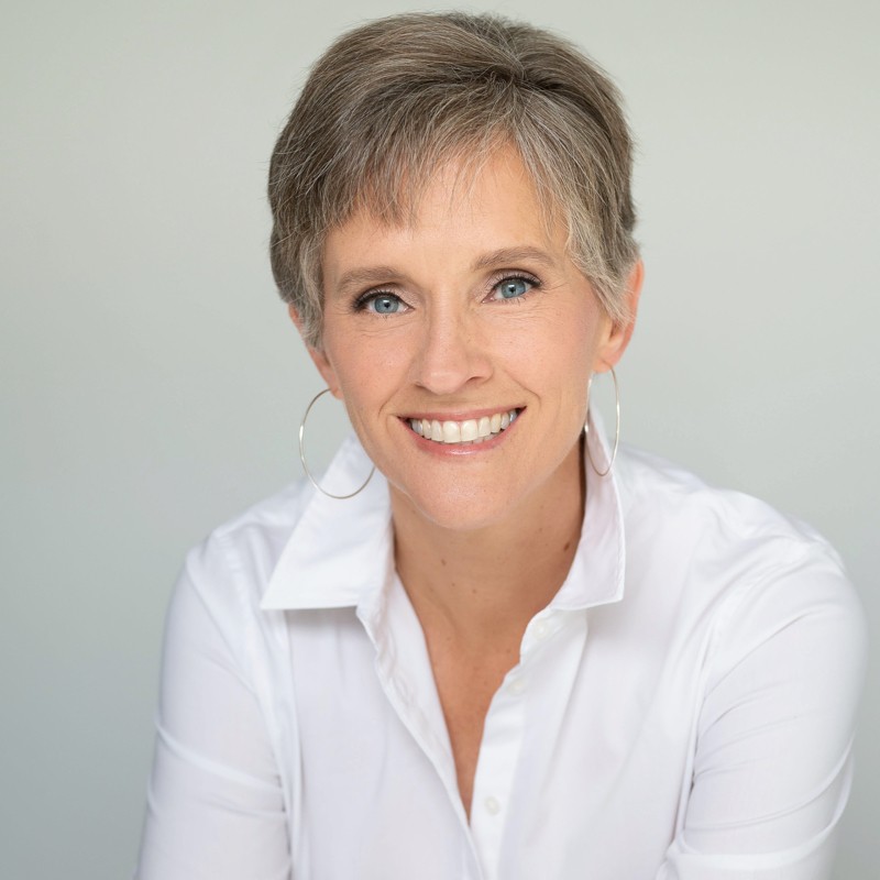 Amy Hoogervorst – Kinward